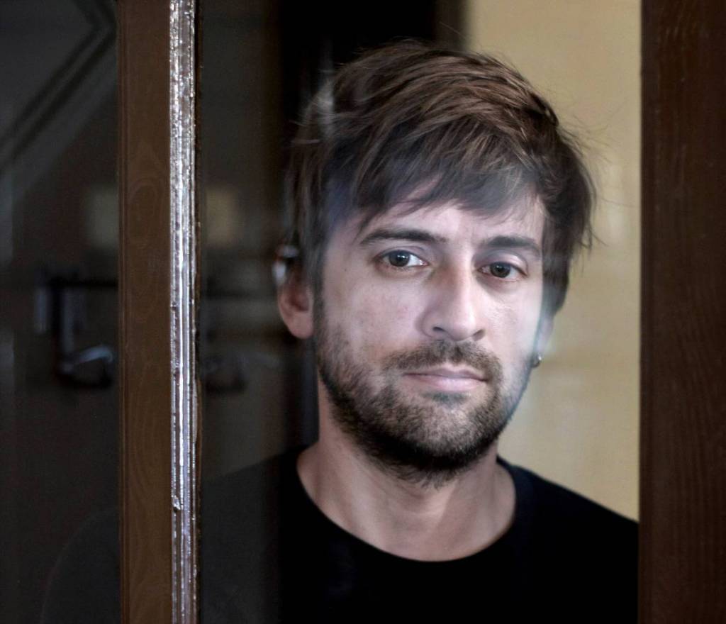 Le huit clos inquiétant de Denis Michelis – Culture 31