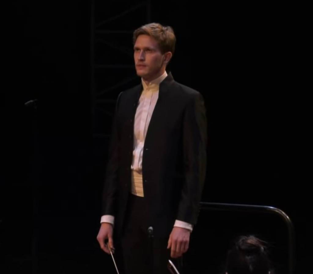 Thomas Guggeis magnifique chef d'orchestre à retrouver très vite