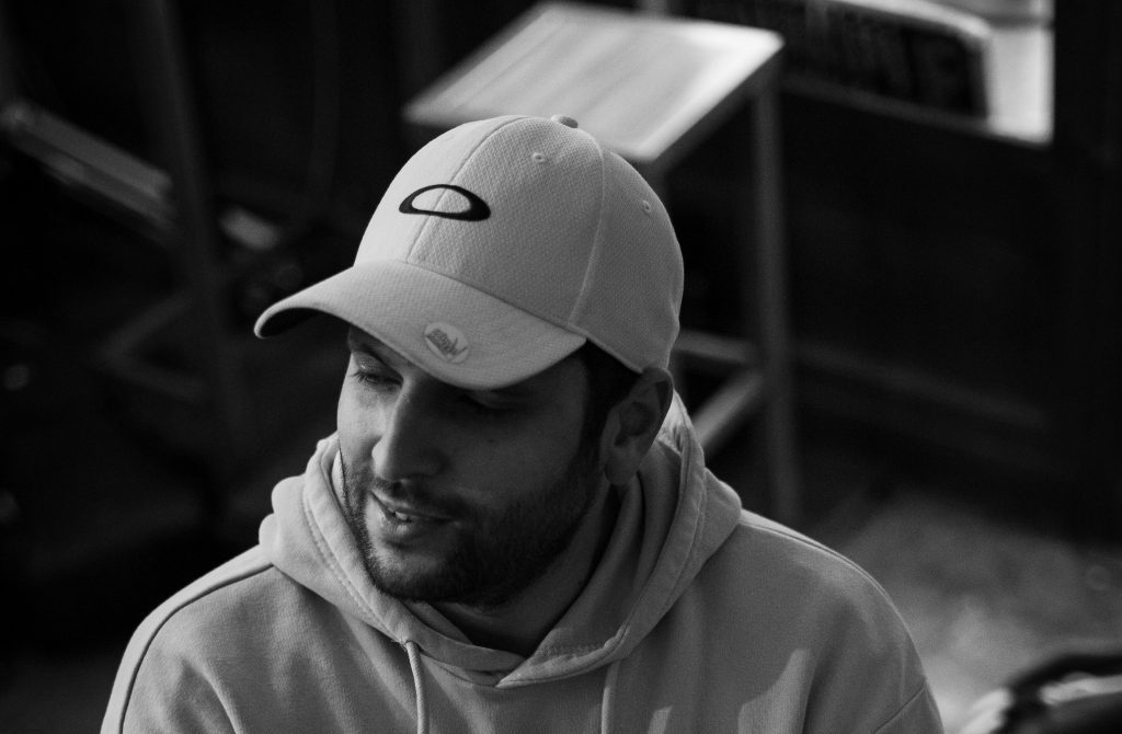 Mohand Baha sort cinquième album – Un homme qui ne s’arrête jamais