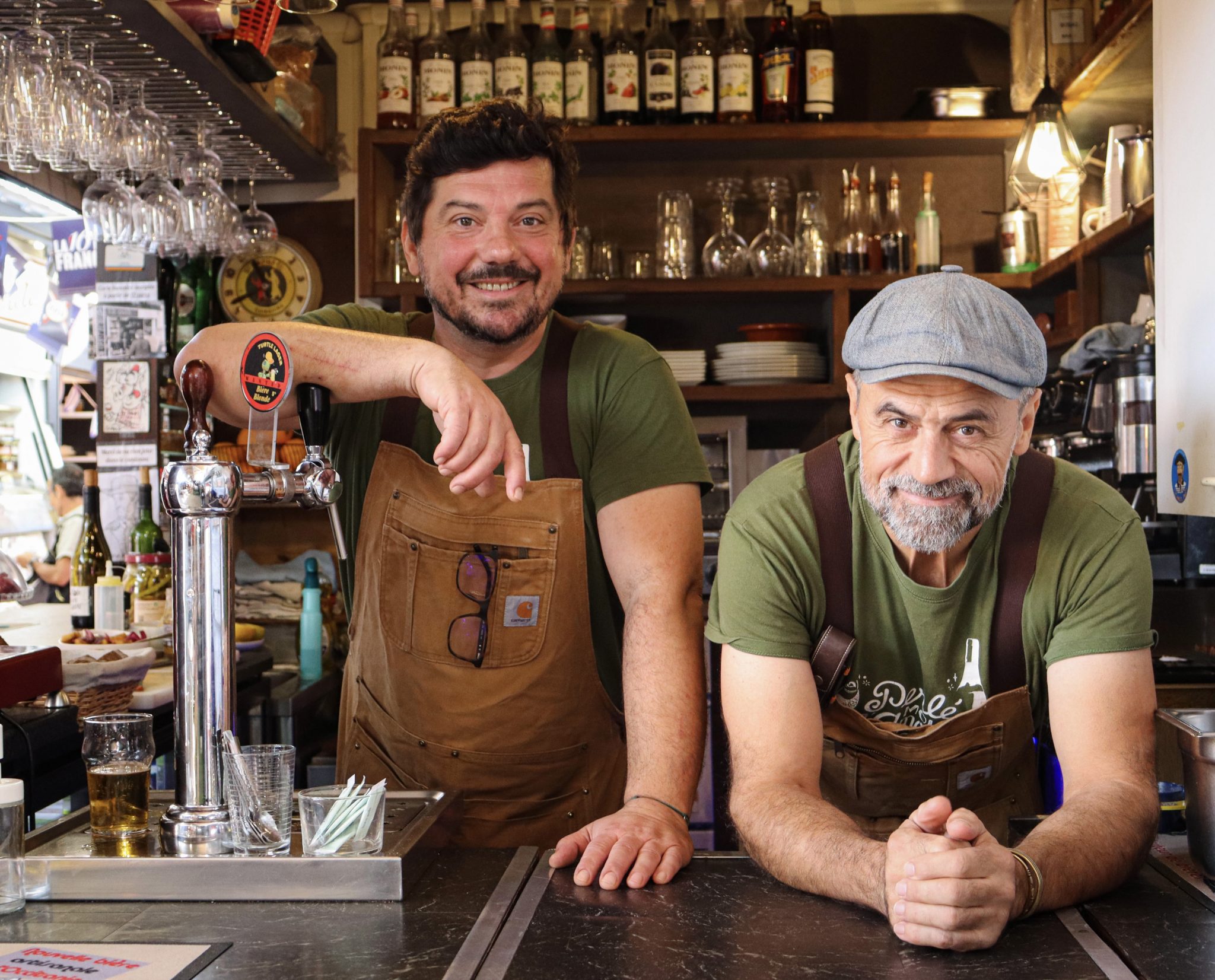 Bar des Vedettes aux halles de Saint-Cyprien : marché conclu