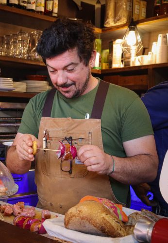 Bar des Vedettes aux halles de Saint-Cyprien : marché conclu