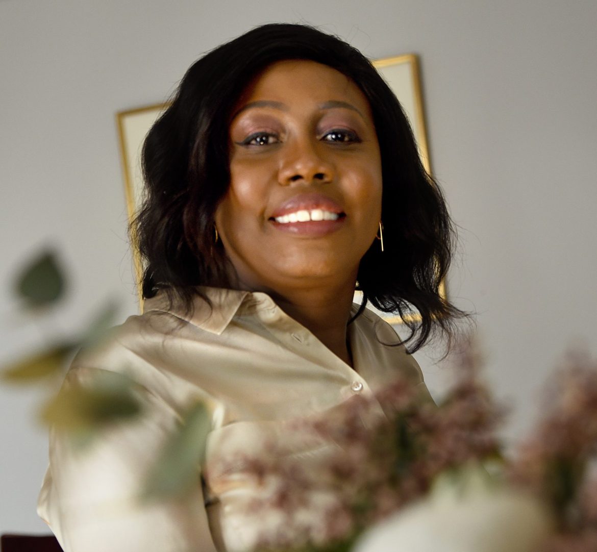 Charline Effah, la survie des femmes – Culture 31 – Littérature