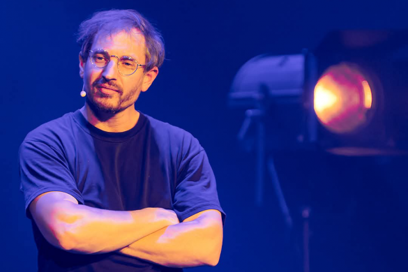 Alexis Le Rossignol allie le fond et la forme dans “Le Sens de la vie“