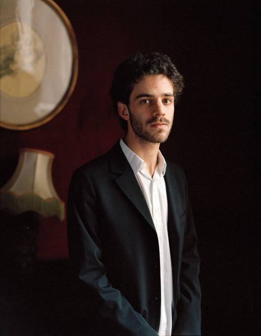 Adam Laloum joue Robert Schumann et Jean-Sébastien Bach au Théâtre ...
